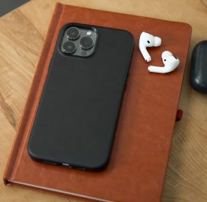 Troubleshooting Common iPhone 13 Issues - Phone Experts