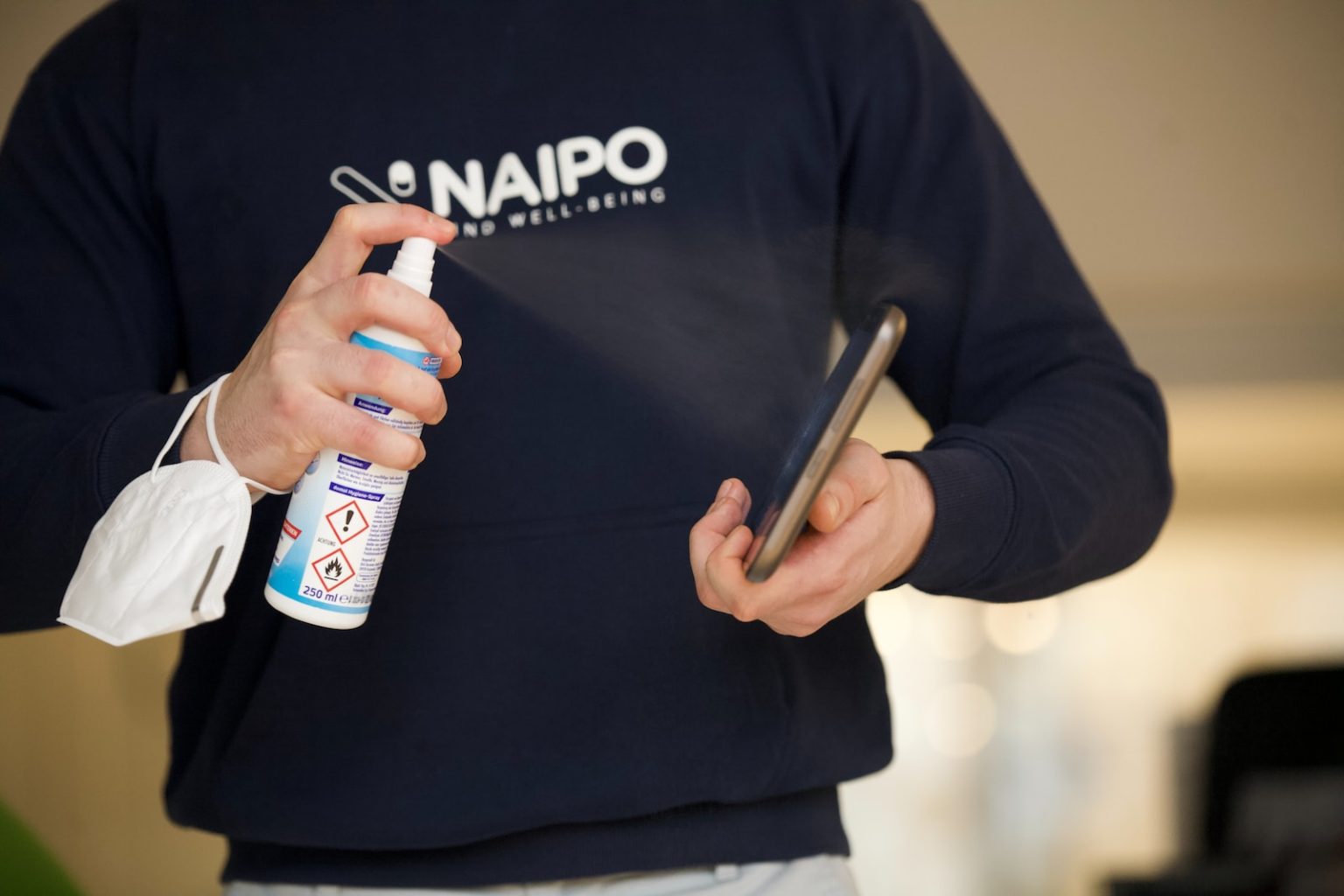 How to Clean Your Mobile Phone: Safe & Easy Guide (2025)